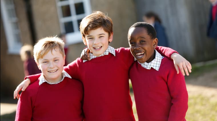 Assessing language development with WellComm at Edge Grove School - GL ...